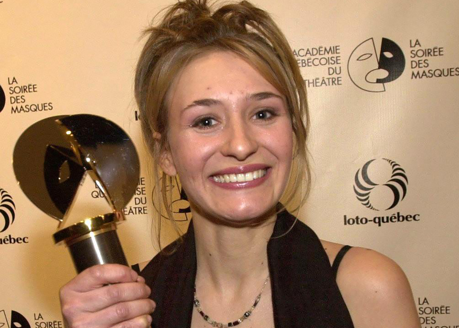 Èvelyne Rompré de L'Échappée en couple avec un comédien