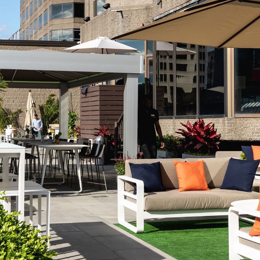 25 terrasses de Montréal à visiter absolument cet été