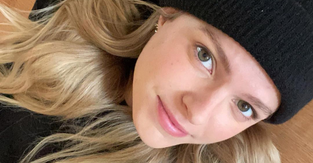 Sarah-Jeanne Labrosse adopte la tendance de l'heure et le résultat est ...