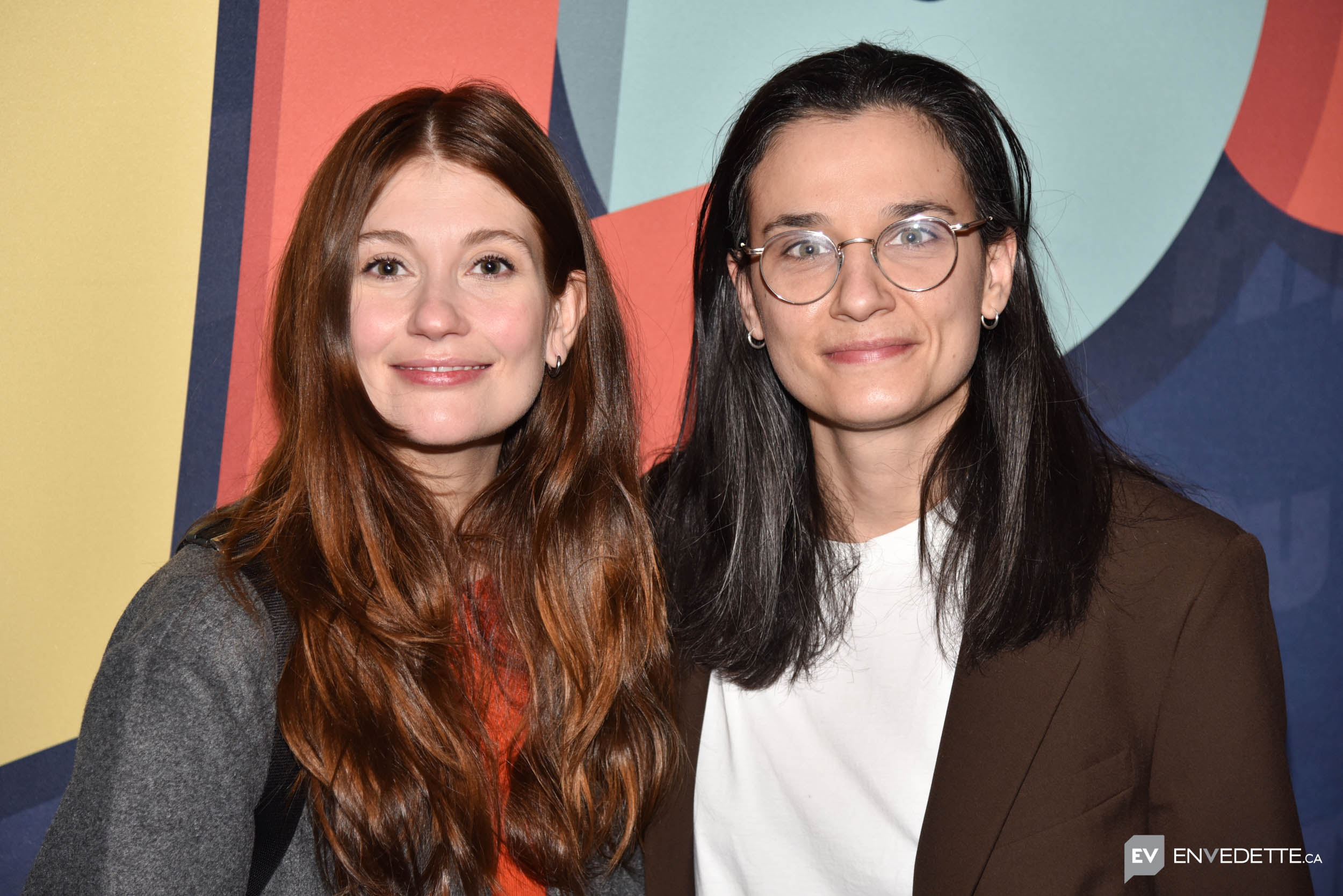 Katherine Levac souligne les 6 mois de ses jumeaux avec une craquante photo