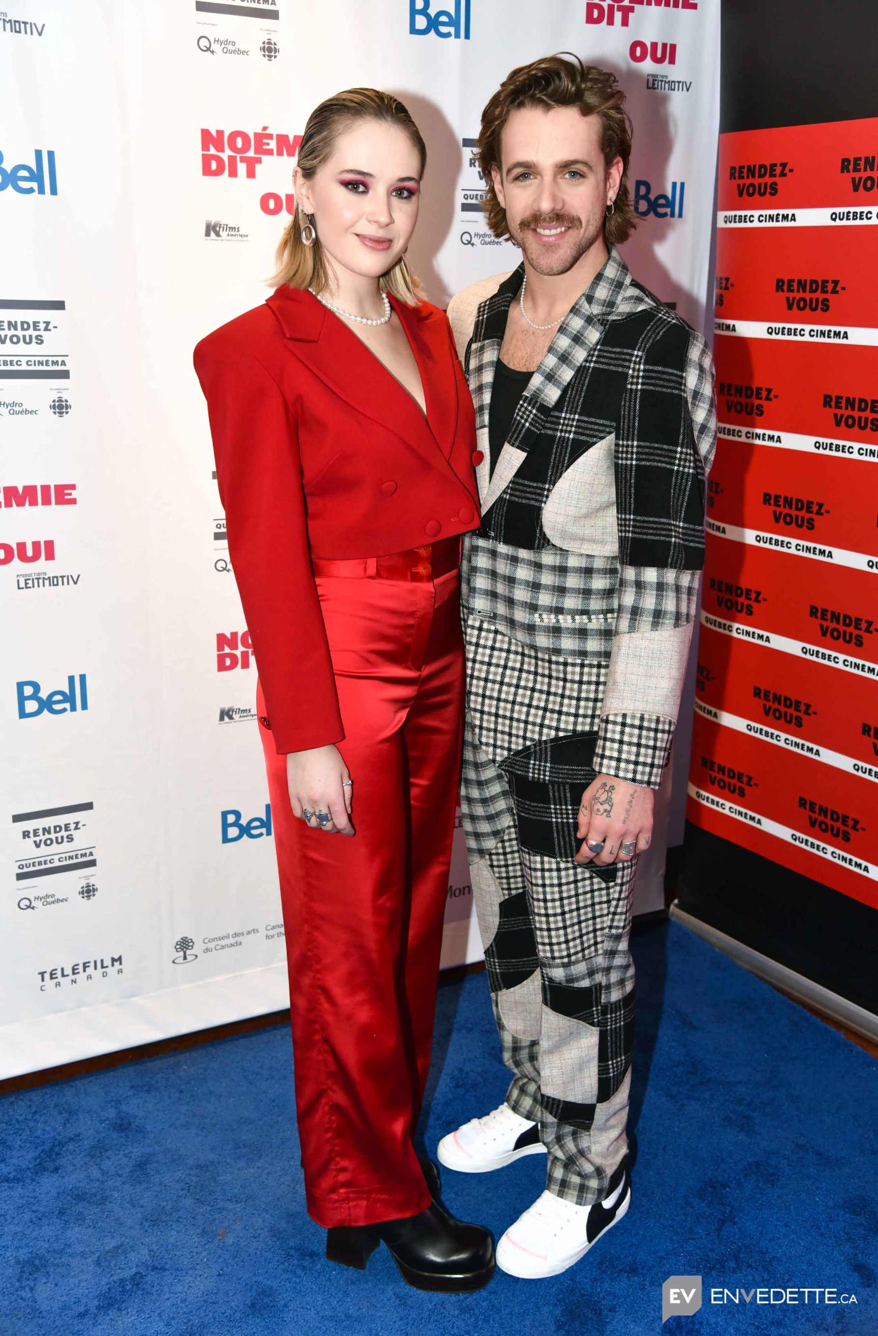 15 adorables photos d'Emi Chicoine et son amoureux connu