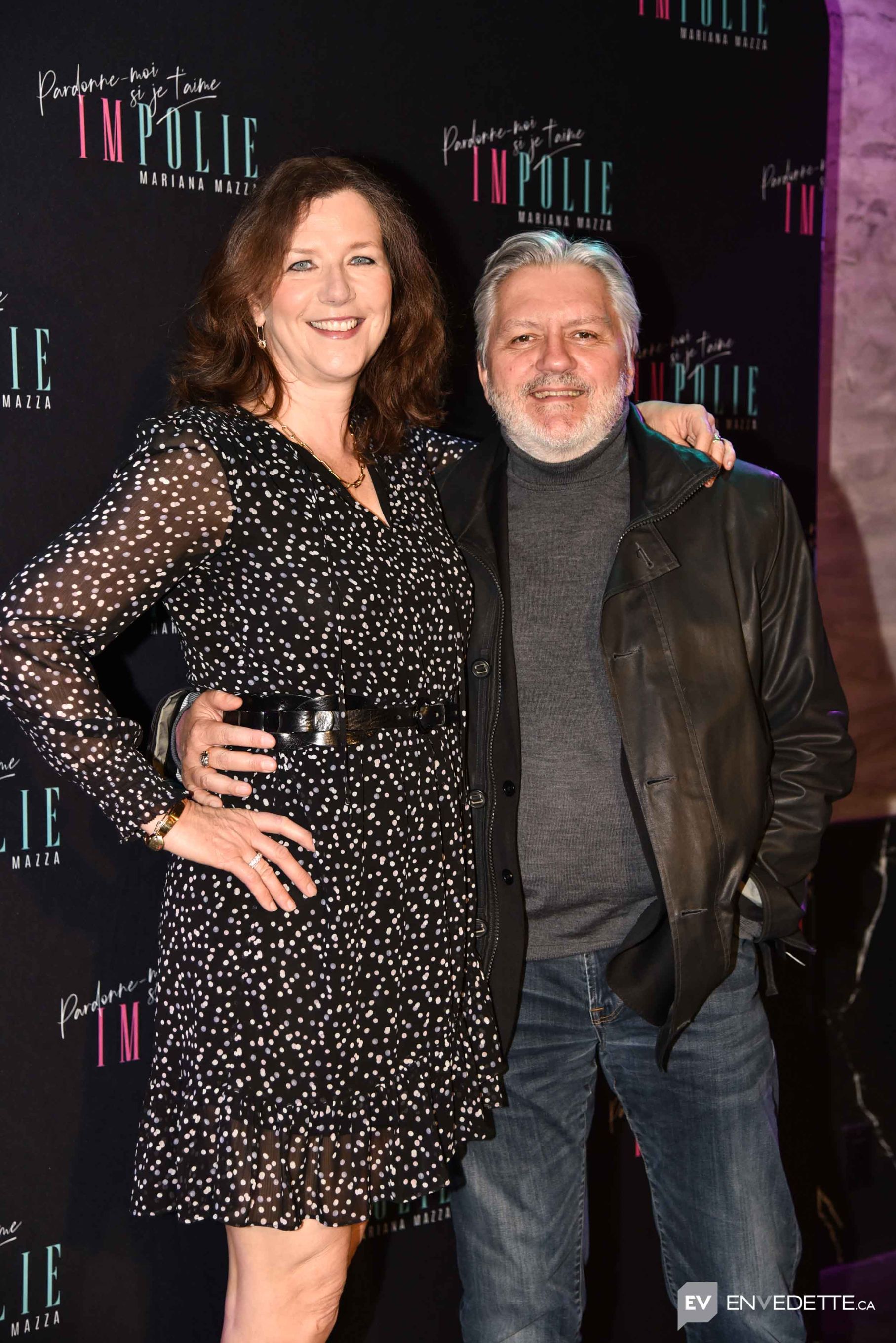 Sophie Durocher demande en mariage Richard Martineau en direct à cette ...