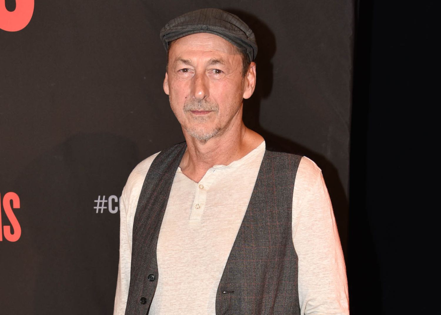 Luc Picard : rare photo avec son fils Henri sur un plateau télé