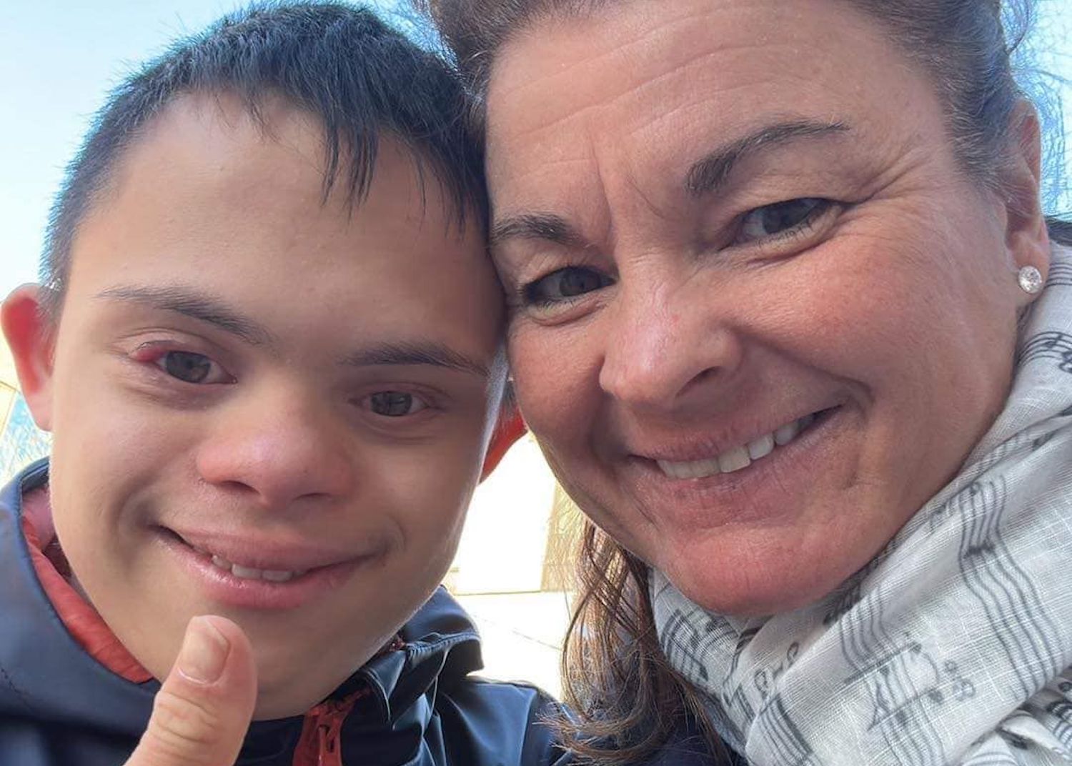 Jeanick Fournier: son fils la rejoint sur scène et vole le show!