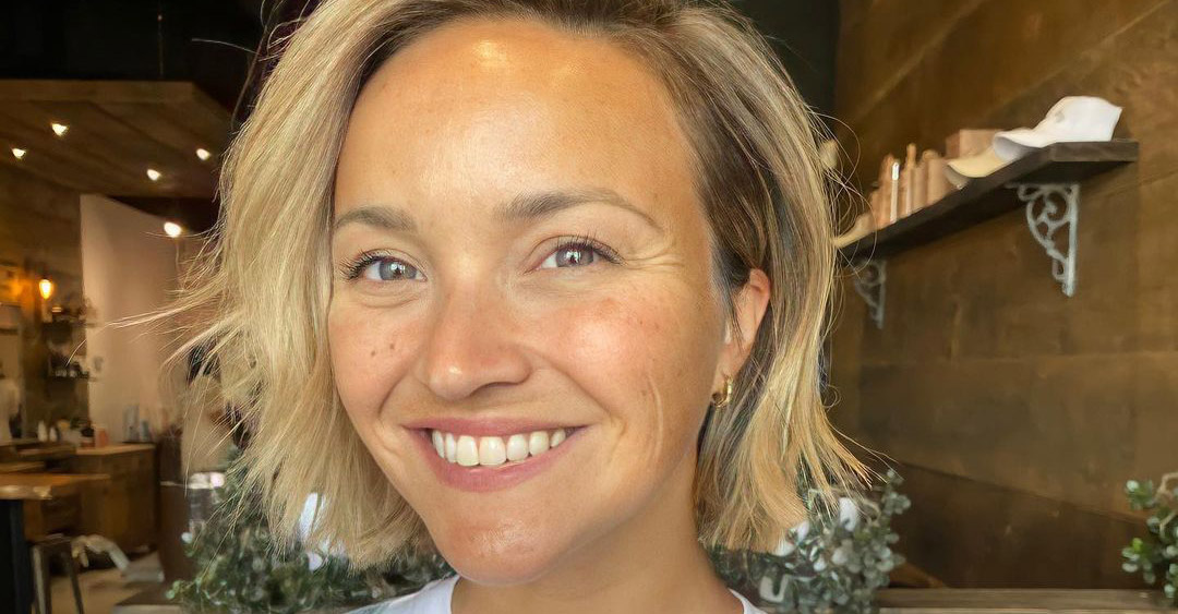 Julie Ringuette subit une transformation capillaire majeure