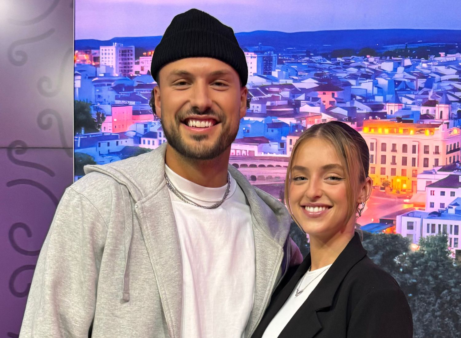 Quel couple d'Occupation Double vous ressemble le plus? Fred et Alicia ...