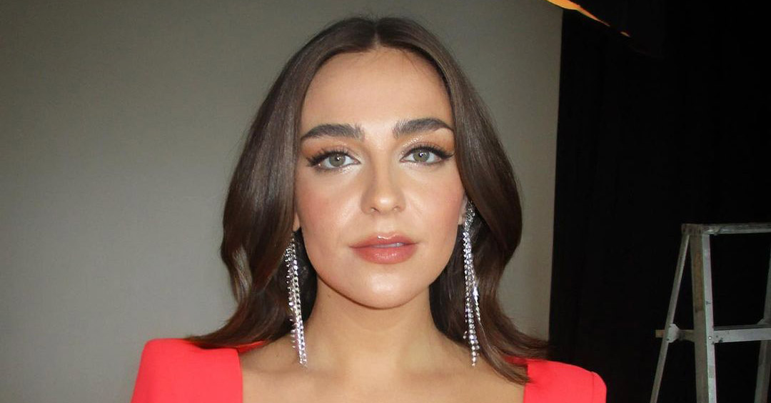 Chloée Deblois rayonne dans cette séance photo incroyable