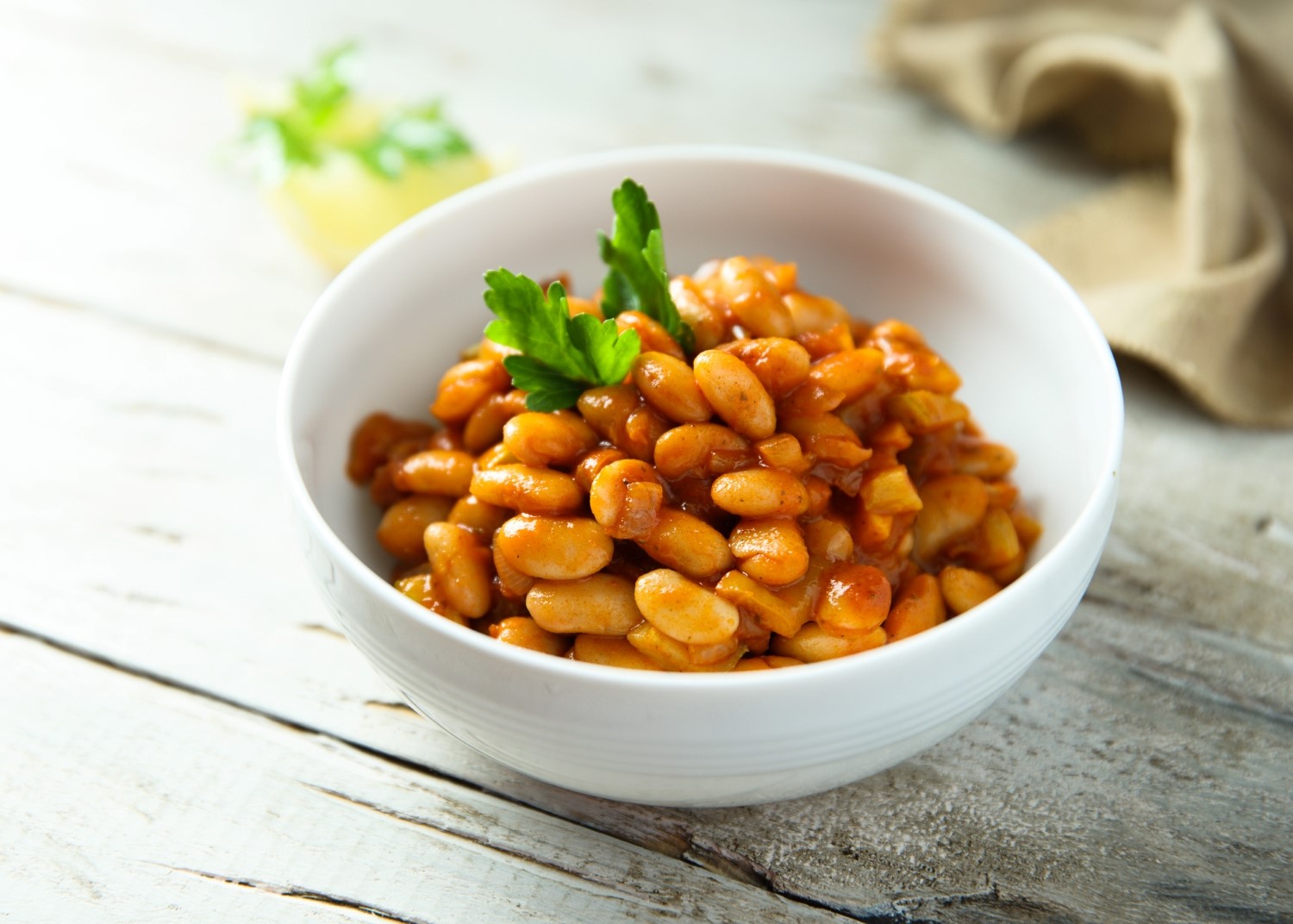 Beans à la mélasse véganes à la mijoteuse