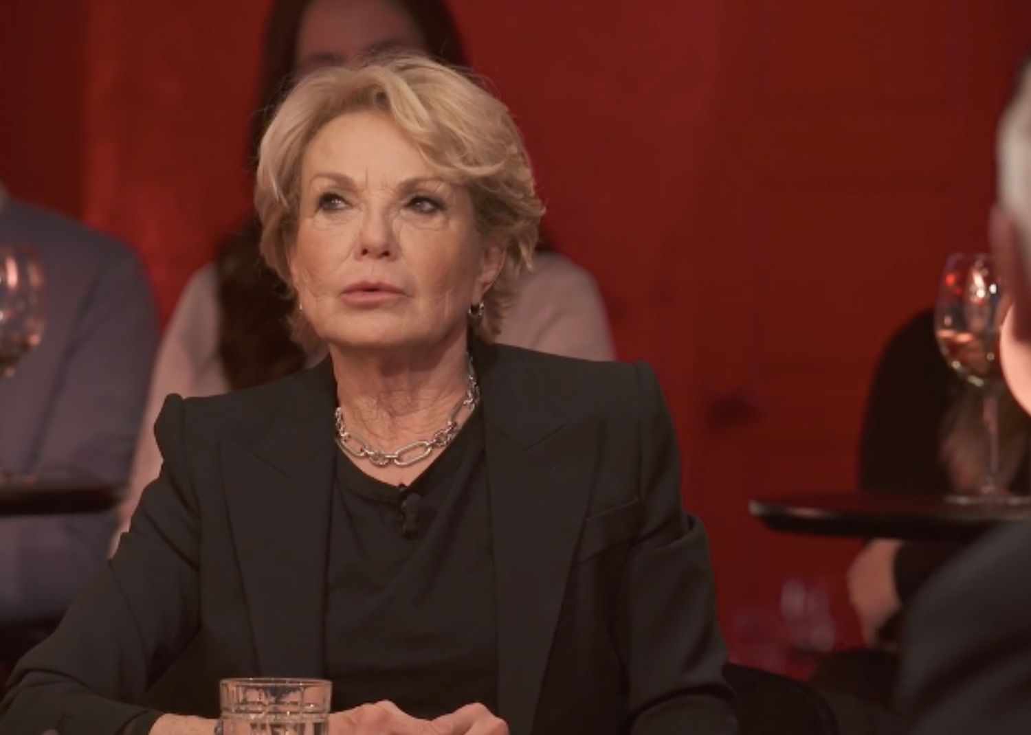 5 choses qu'on a apprises sur Marjo à Je viens vers toi