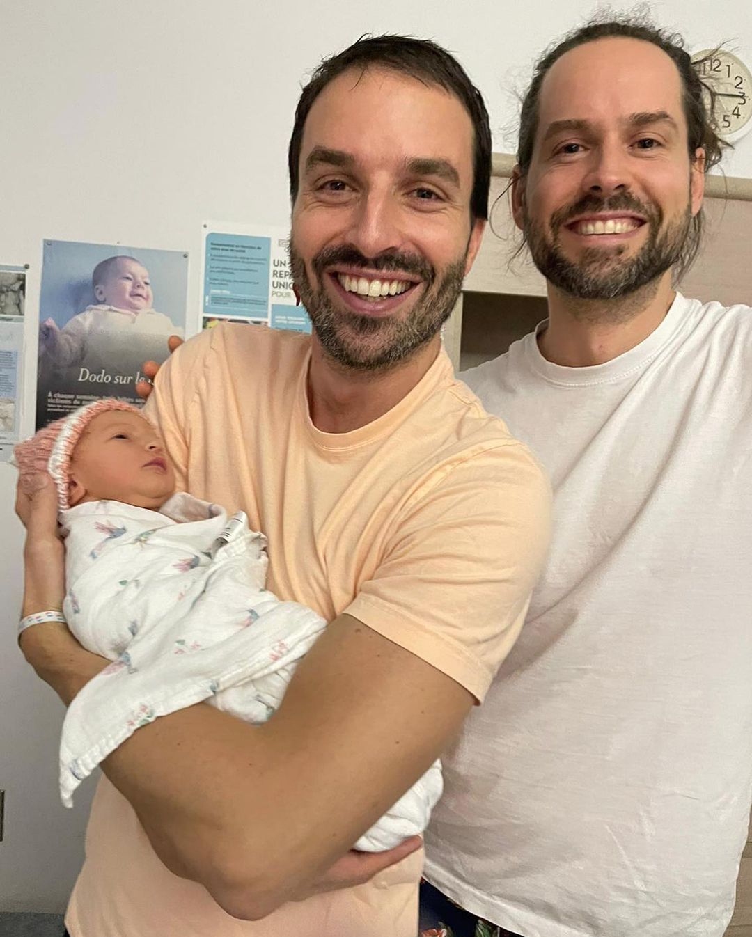 Isaac Hub et Carl Arsenault sont pères et dévoilent d'adorables photos ...