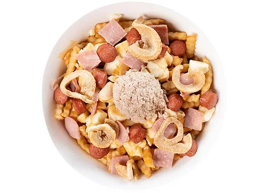 Cette chaîne propose une nouvelle poutine digne d'un festin de la ...