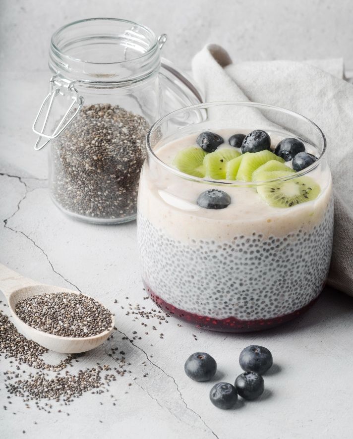 Graines de chia : recettes, bienfaits santé, conservation et plus