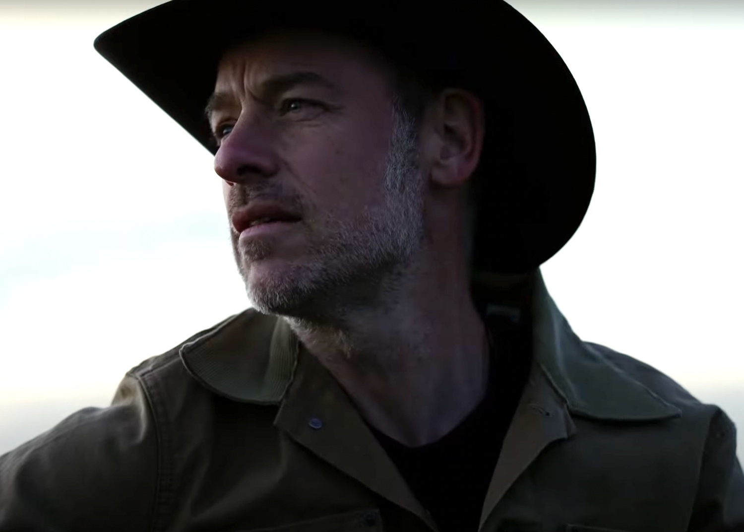 David Laflèche sombre et sexy dans un nouveau clip!