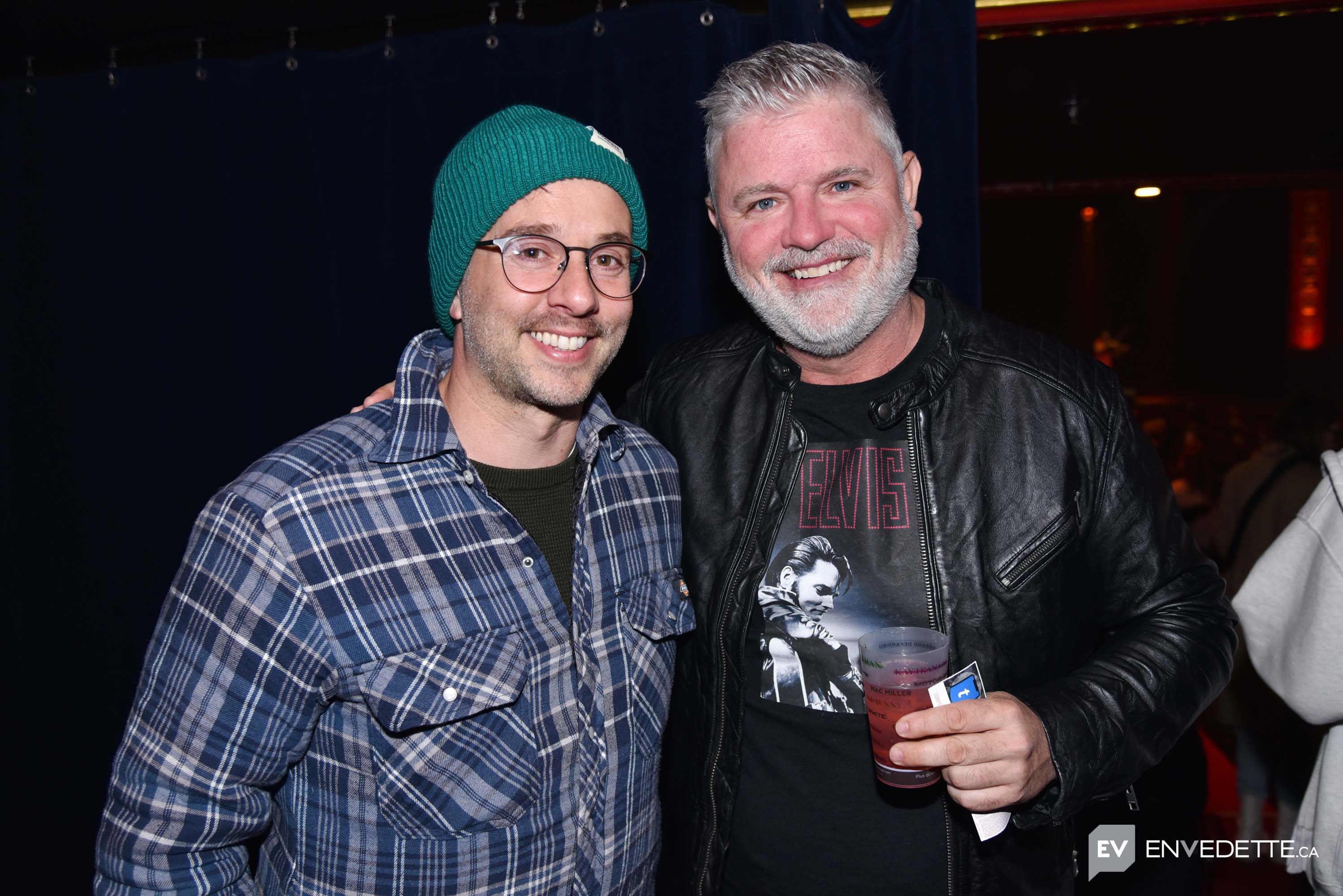 Première de Jérémy Demay: Les couples à l'honneur sur le tapis rouge!