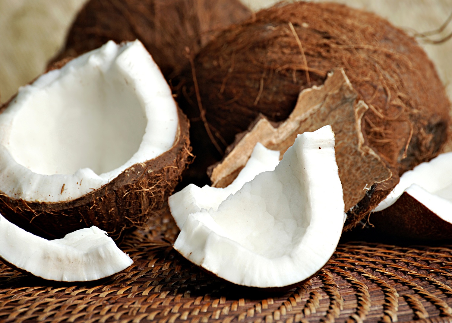 Noix de coco : valeur nutritive, bienfaits, recettes, conservation