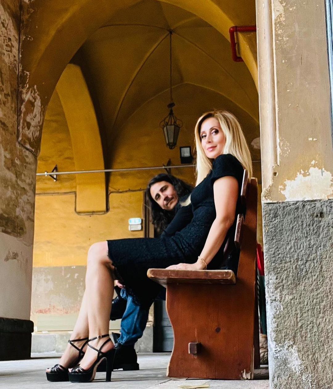 Lara Fabian partage une rare photo avec son mari Gabriel