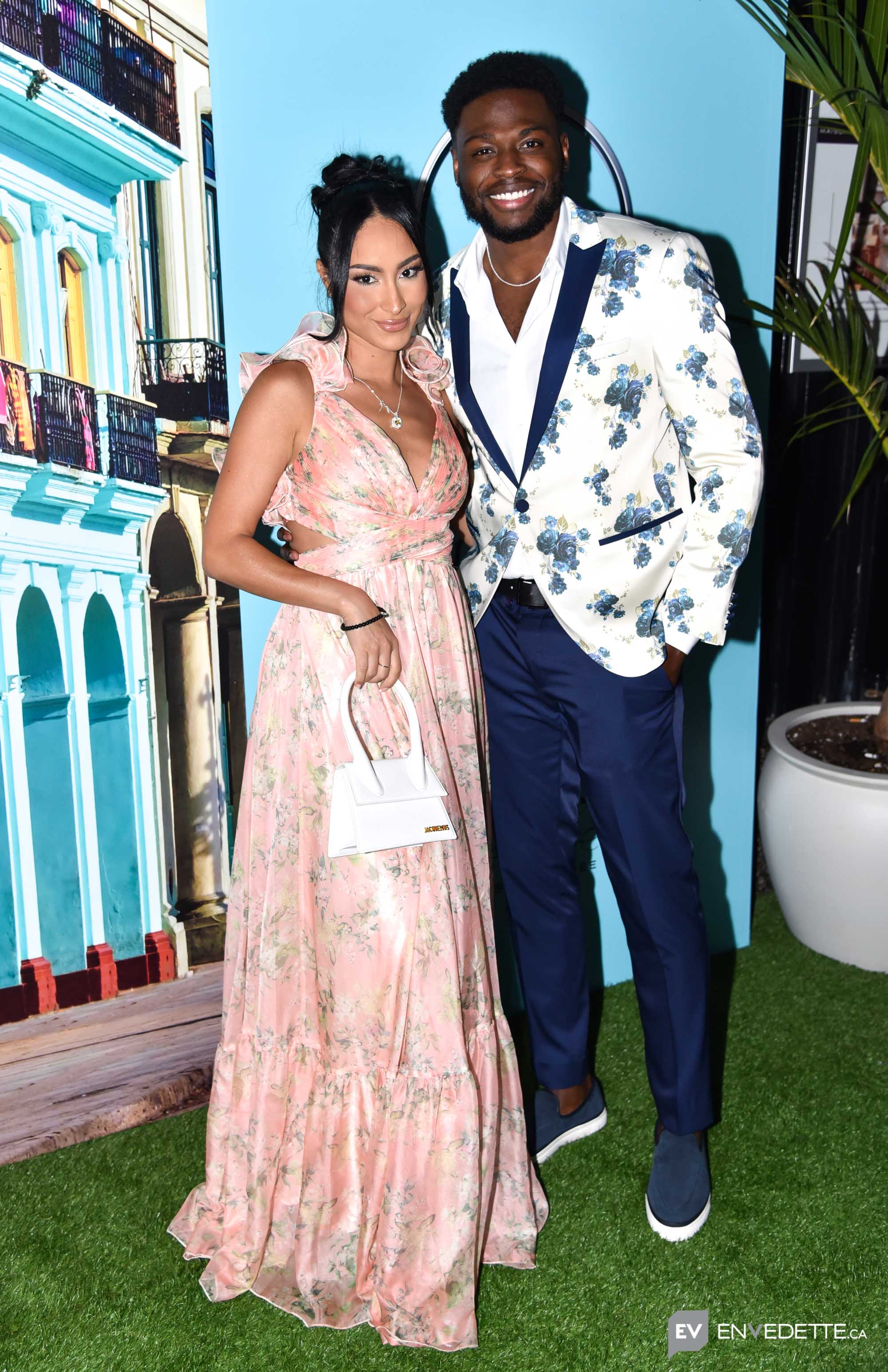 PHOTOS: Ines et Stevens d'OD semblent tout droit sortis d'un conte de fées