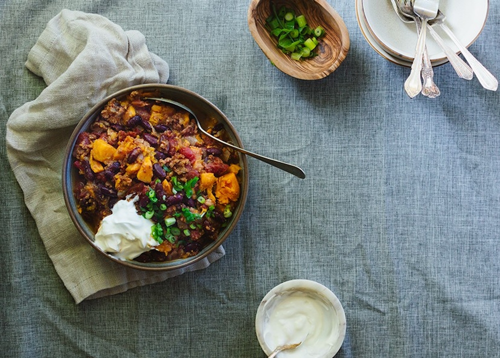 Chili patate douce et porc haché à la mijoteuse