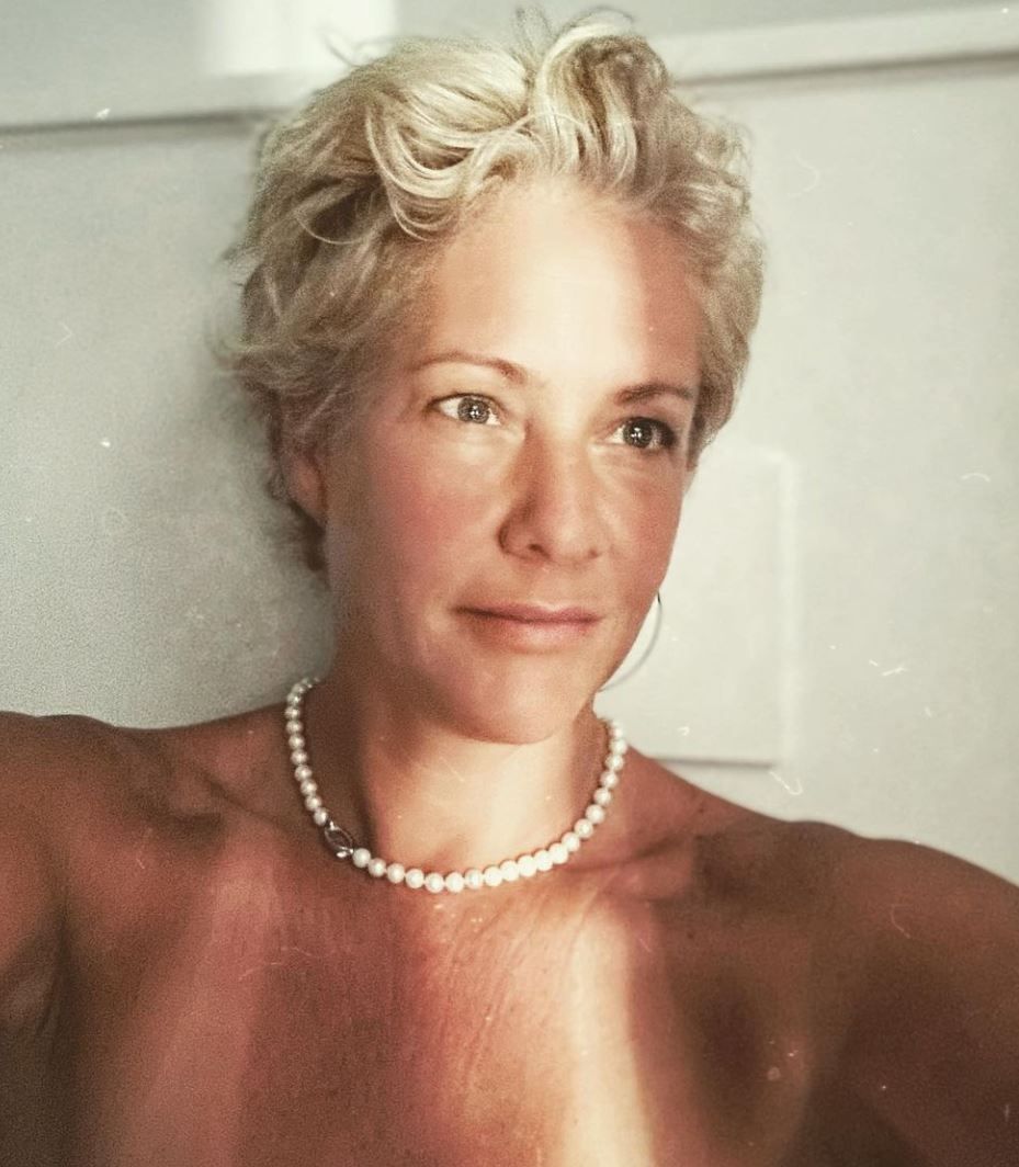 La conjointe d'Éric Lapointe est en deuil d'un être cher