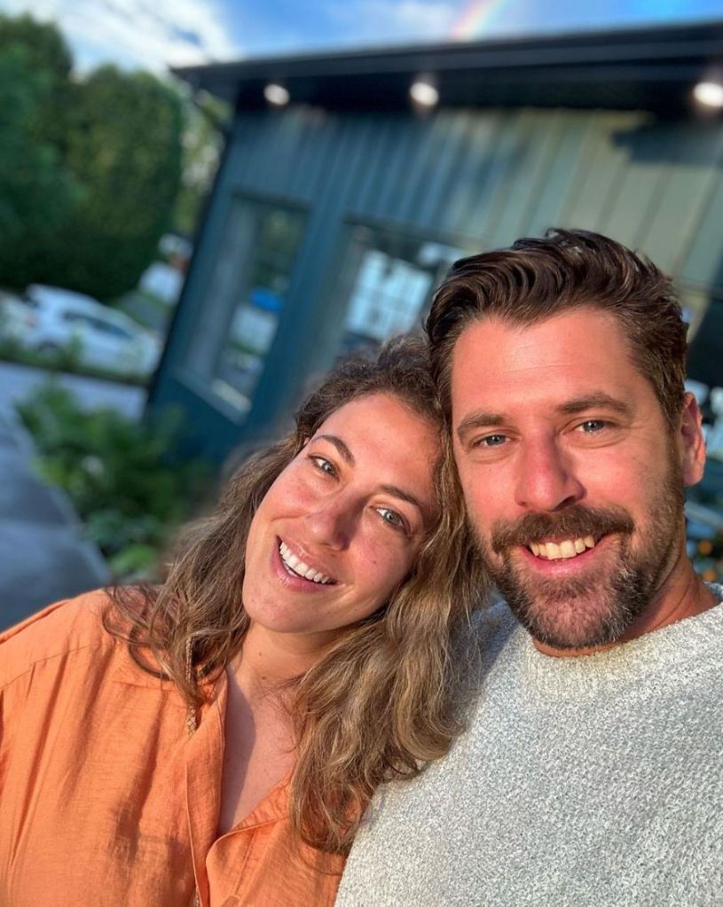 Le chef Jean Michel Leblond partage une rare photo avec son amoureuse!