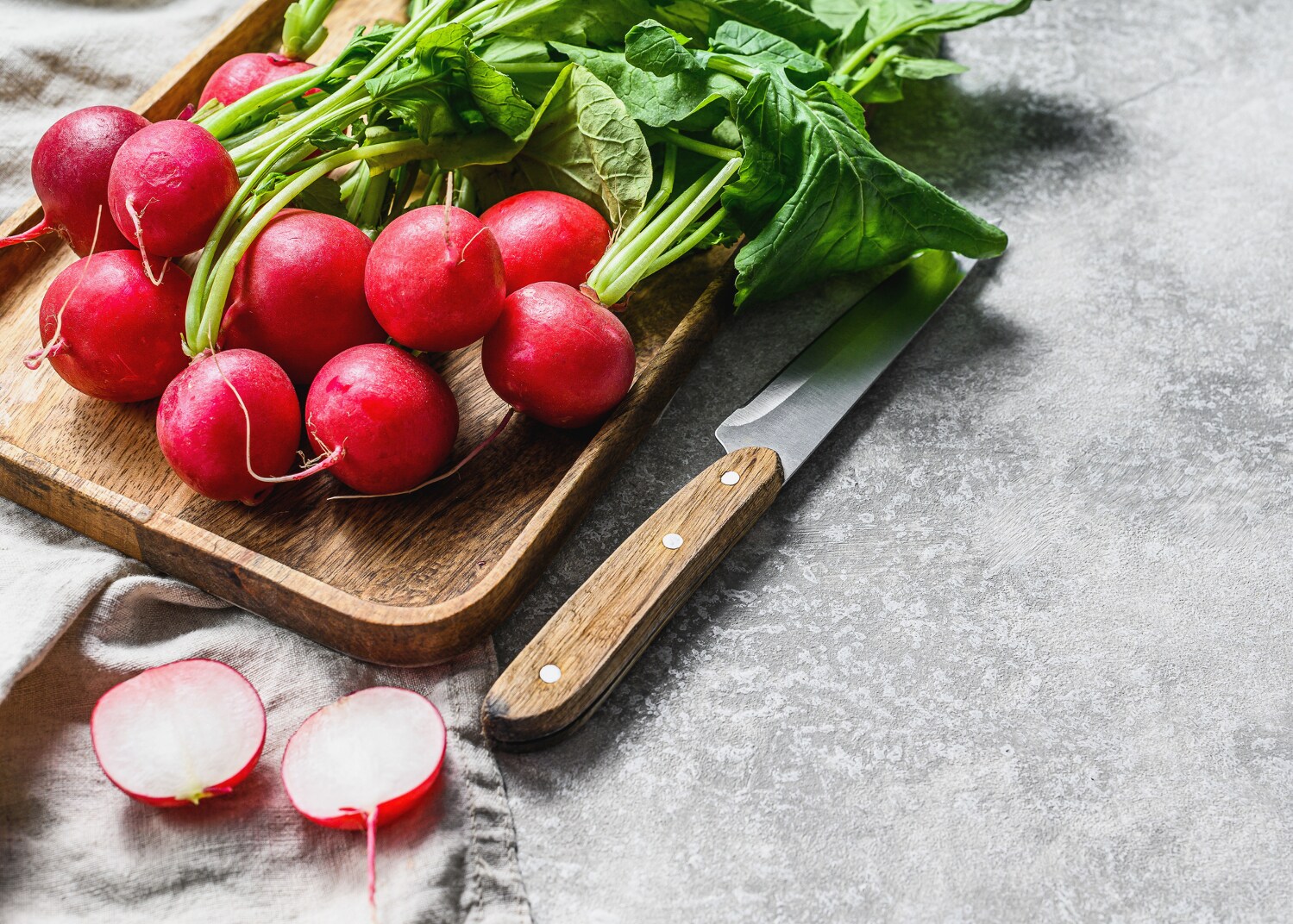 Radis : valeur nutritive, bienfaits santé, recettes, conservation