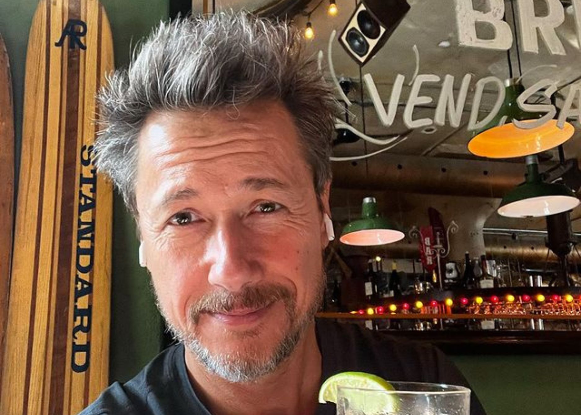 Stéphane Rousseau célèbre son anniversaire de la plus belle manière