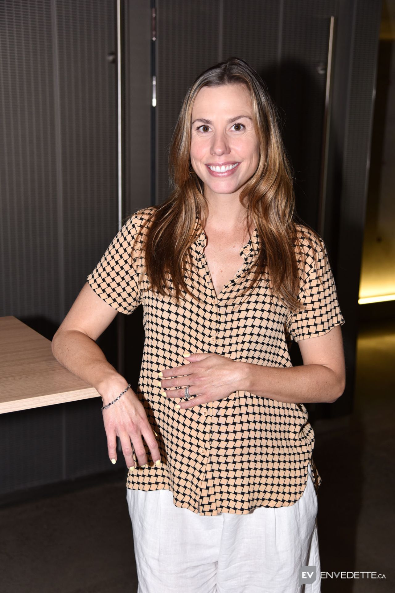 Julie St-Pierre dévoile des photos de sa nouvelle déco d’un chic fou