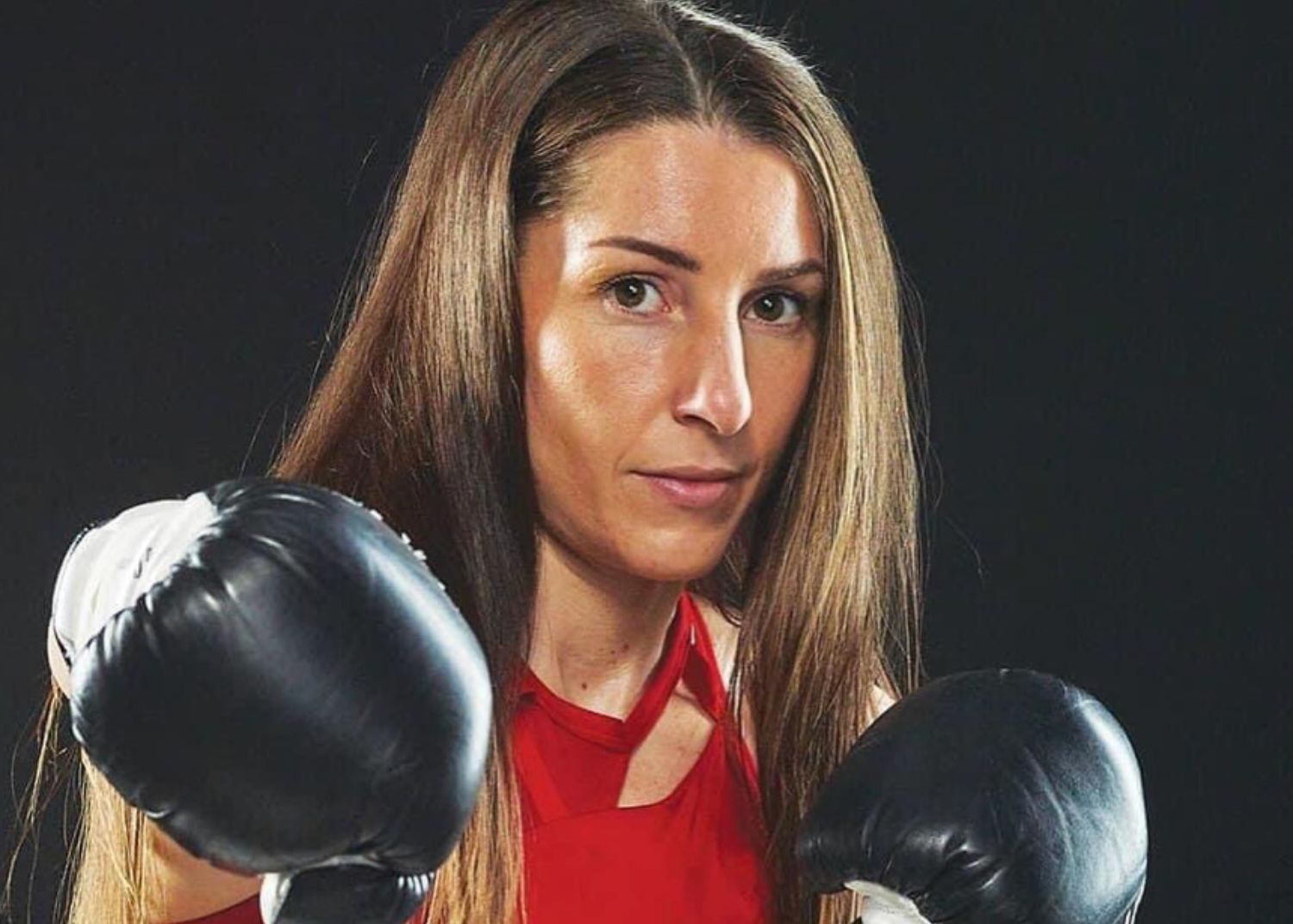 Kim Clavel's Instagram, Twitter & Facebook on IDCrawl