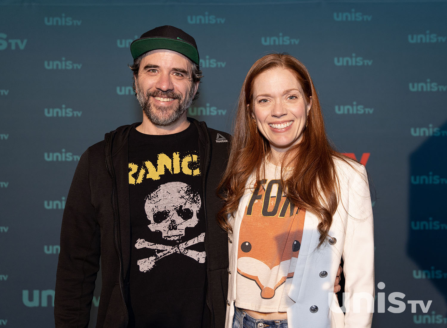 Voyez toutes les photos du tapis rouge de FEM avec Lennikim, Émily ...