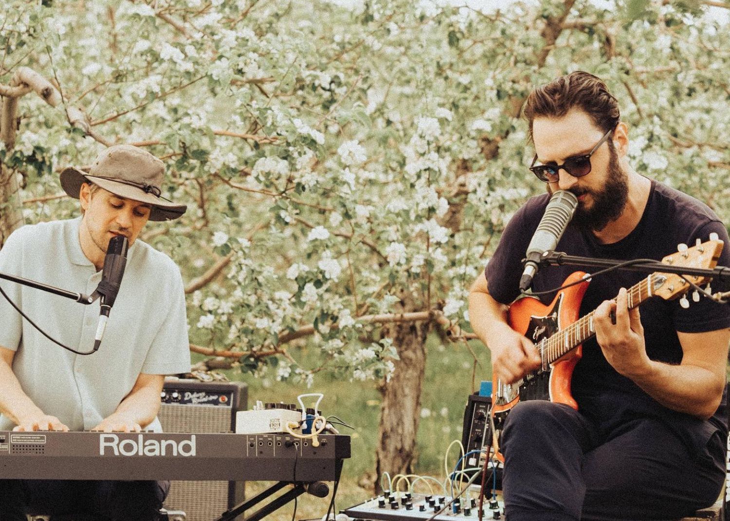 Jean-Philppe Perras performe dans une église, voyez la vidéo