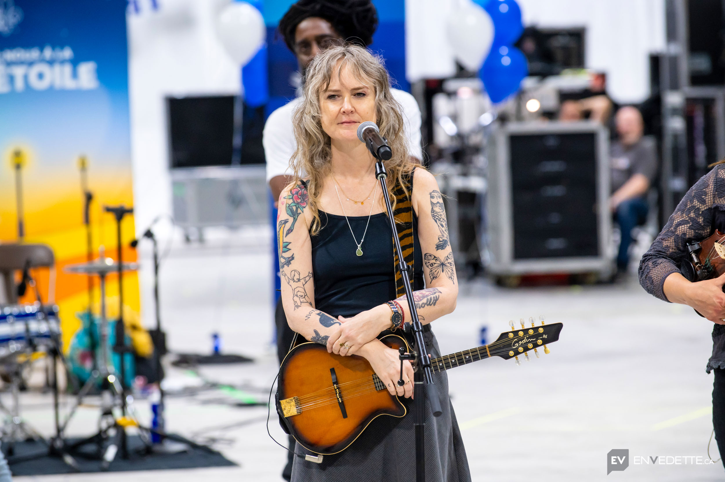 Mara Tremblay partage une rare photo avec son amoureux