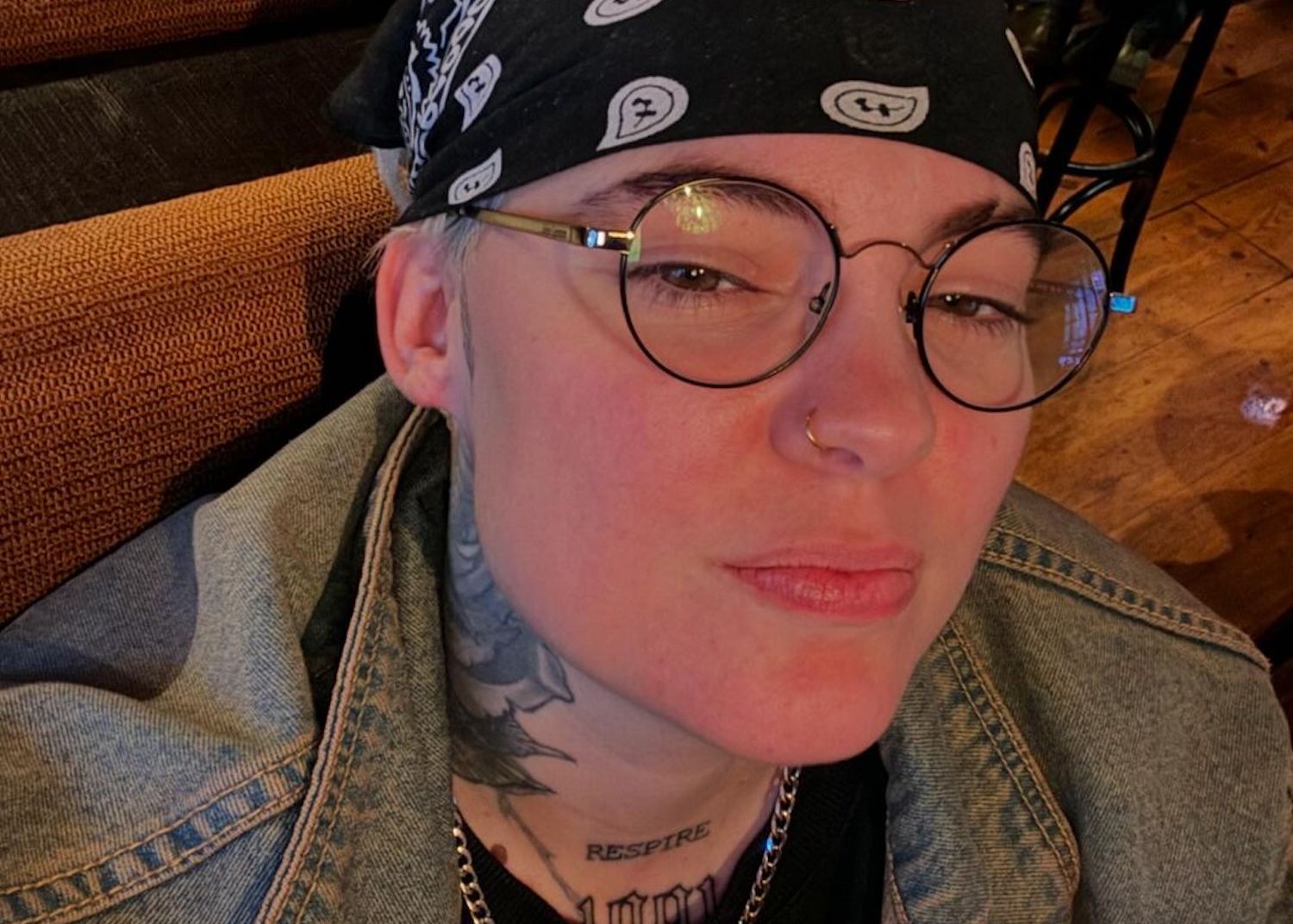 Roxane Bruneau dévoile sa nouvelle tête rasée!