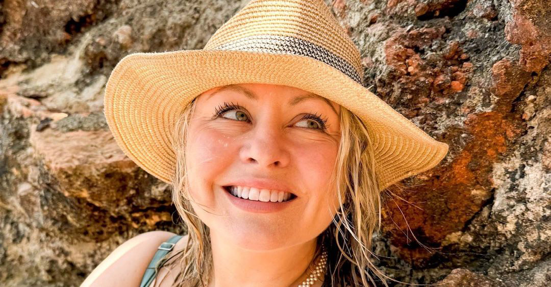 Mitsou vole la vedette dans ce look cowgirl-glam