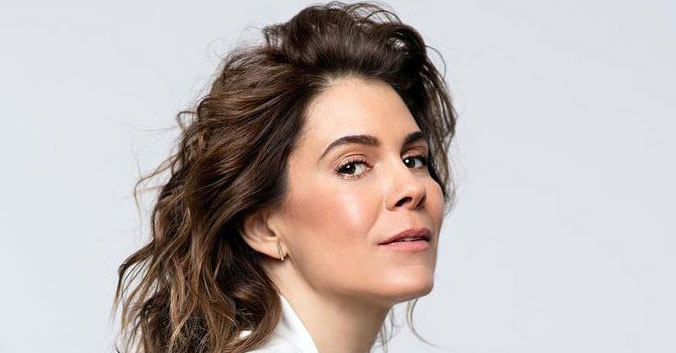 Julie Perreault rocke la tendance mode de l'heure comme personne!