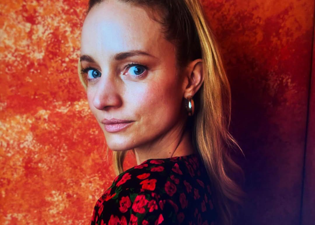 Laurence Leboeuf partage une toute première photo avec son amoureux!