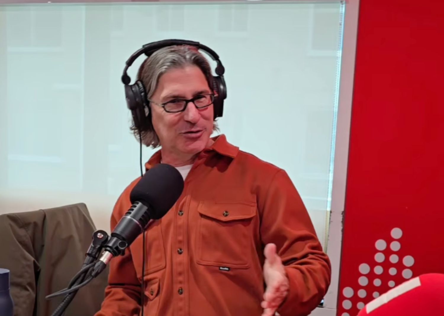 Jean-René Dufort révèle que Marc Labrèche devait participer à son ...