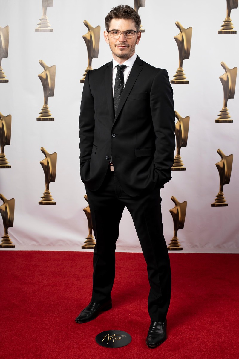 Découvrez le nouveau look de Sébastien Delorme!