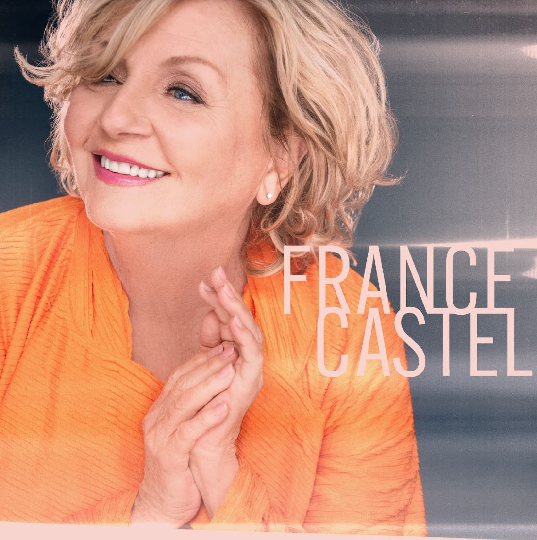 Écoutez la nouvelle chanson de France Castel, 48 ans plus tard!