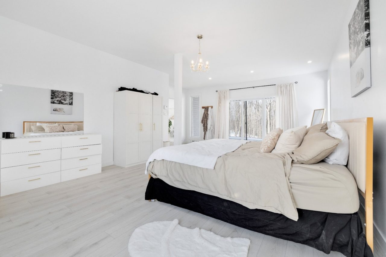 Les jumelles influenceuses qui «n'ont plus d'argent» et dont tout le ...