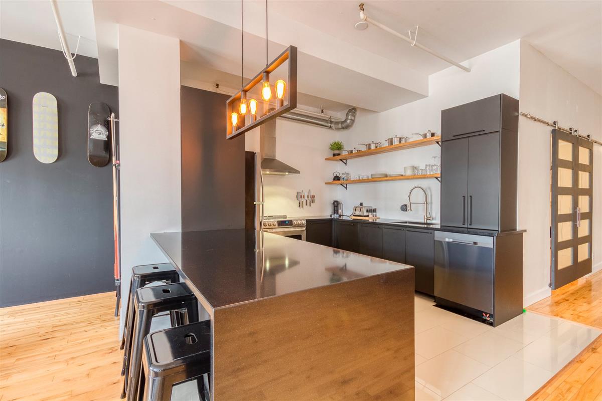 Stacey et Jamie d'OD Chez Nous vendent leur magnifique condo!