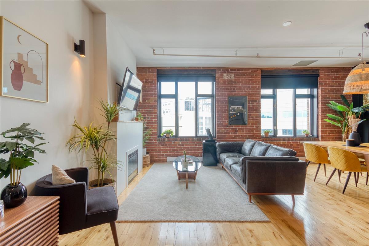 Stacey et Jamie d'OD Chez Nous vendent leur magnifique condo!