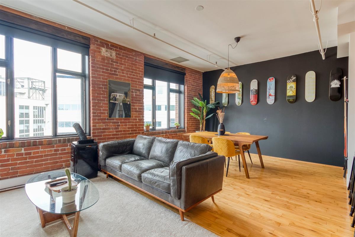 Stacey et Jamie d'OD Chez Nous vendent leur magnifique condo!