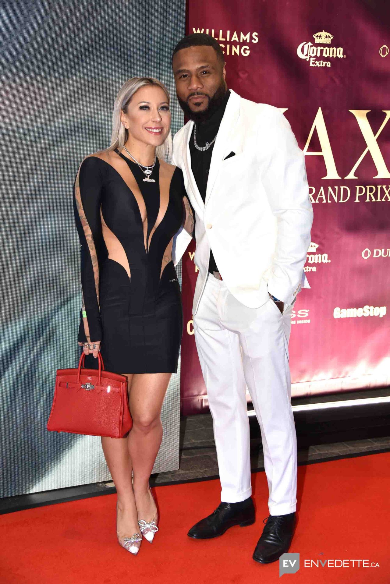 Les vedettes internationales s’invitent au Maxim Grand Prix Party à la ...