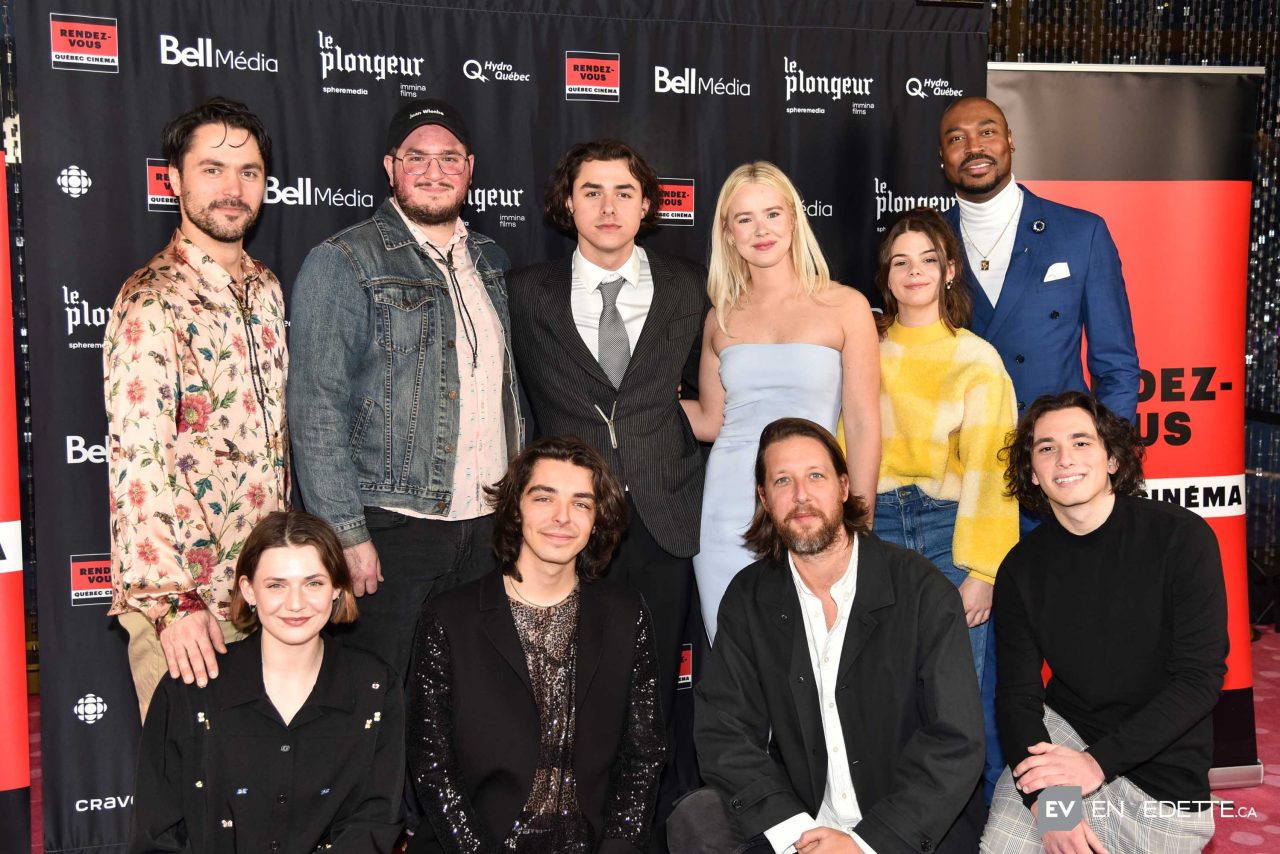 Un tapis rouge bondé d'artistes pour la première du film Le plongeur