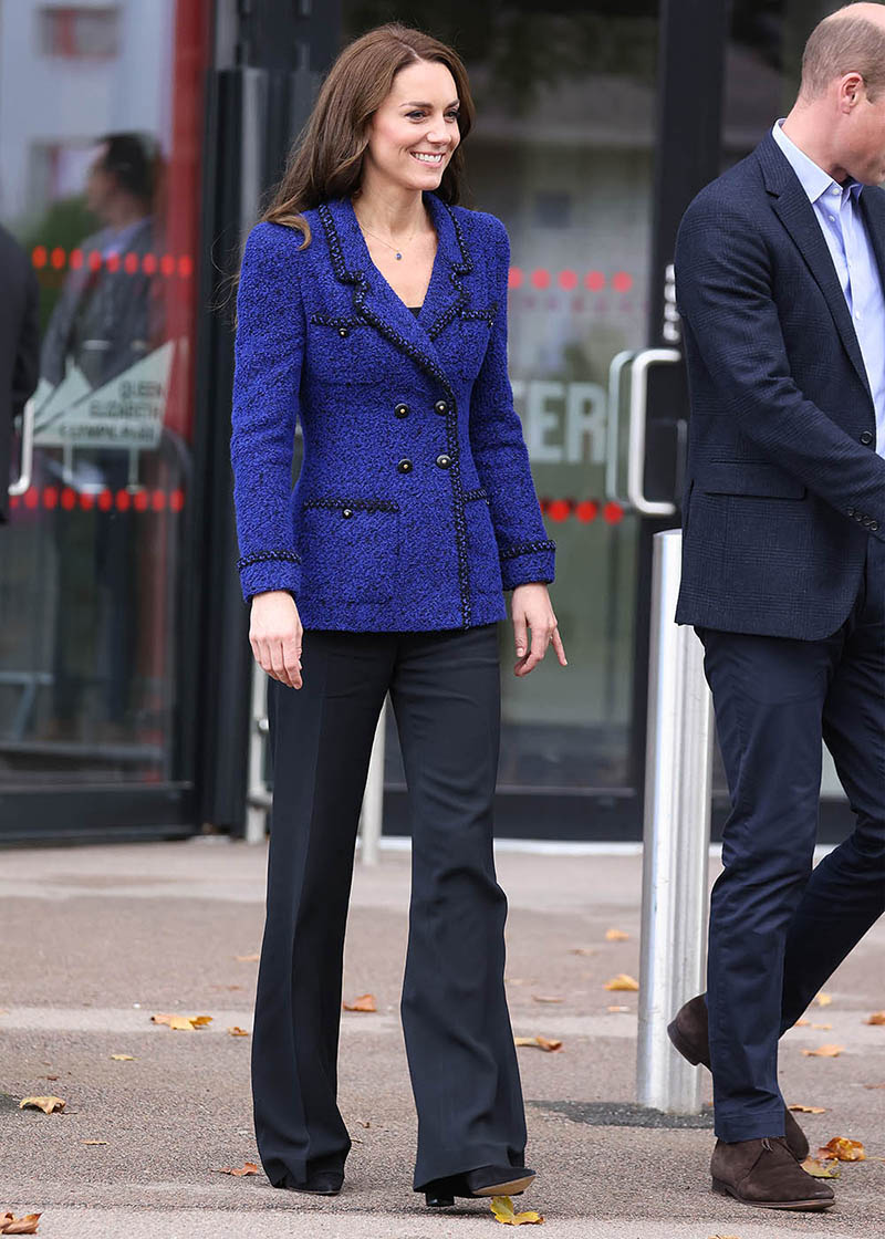 Kate Middleton totalement renversante dans deux looks bleus sublimes!