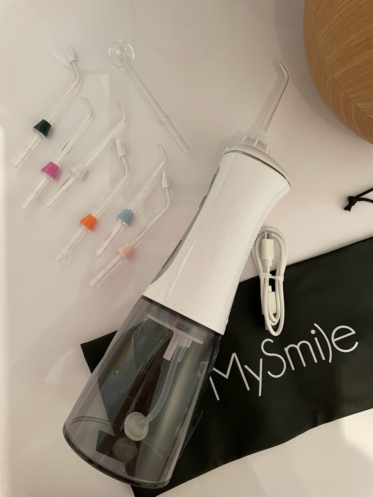 Test de produit : un hydropulseur dentaire pour déloger la plaque