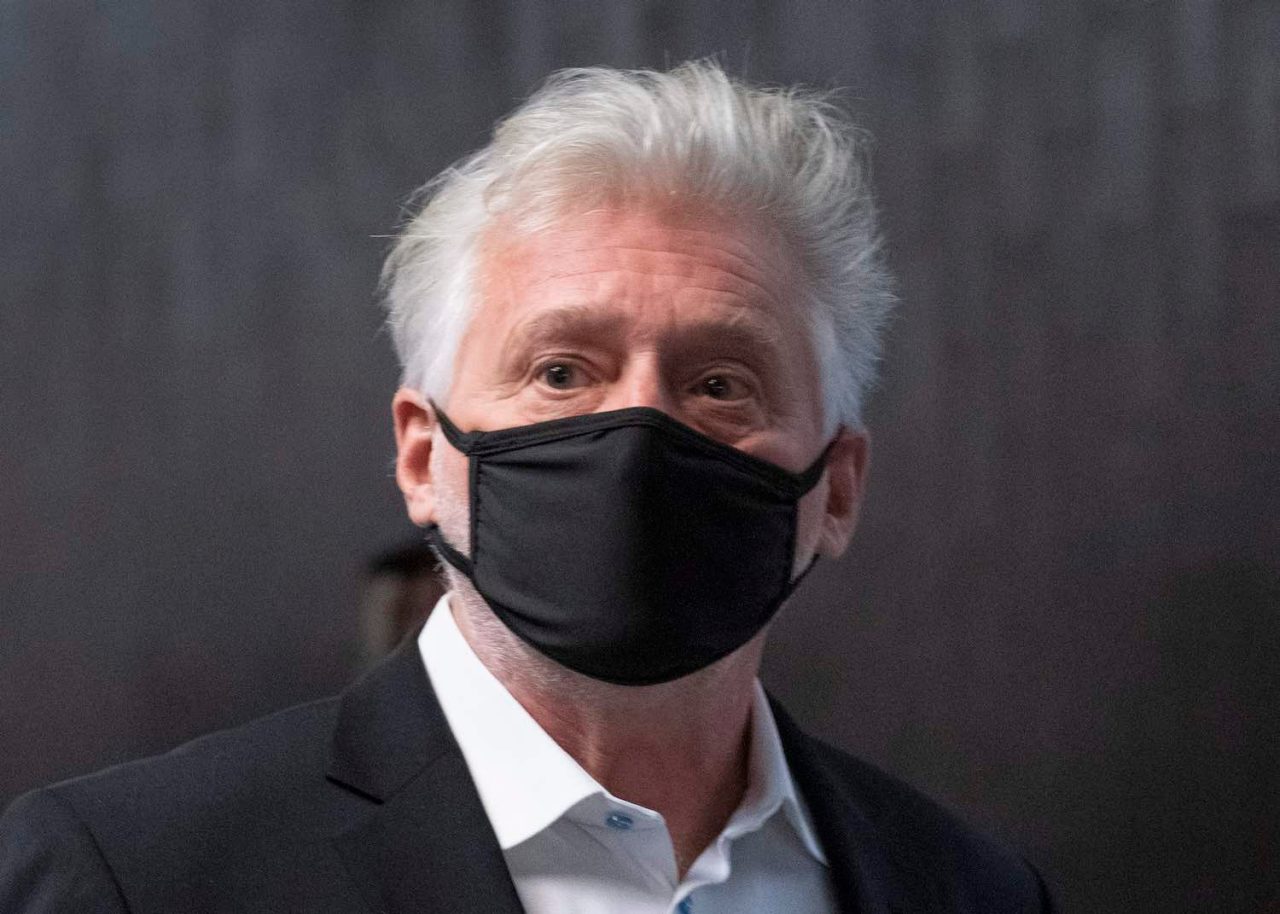 Accusée de diffamation par Gilbert Rozon, Julie Snyder se défend