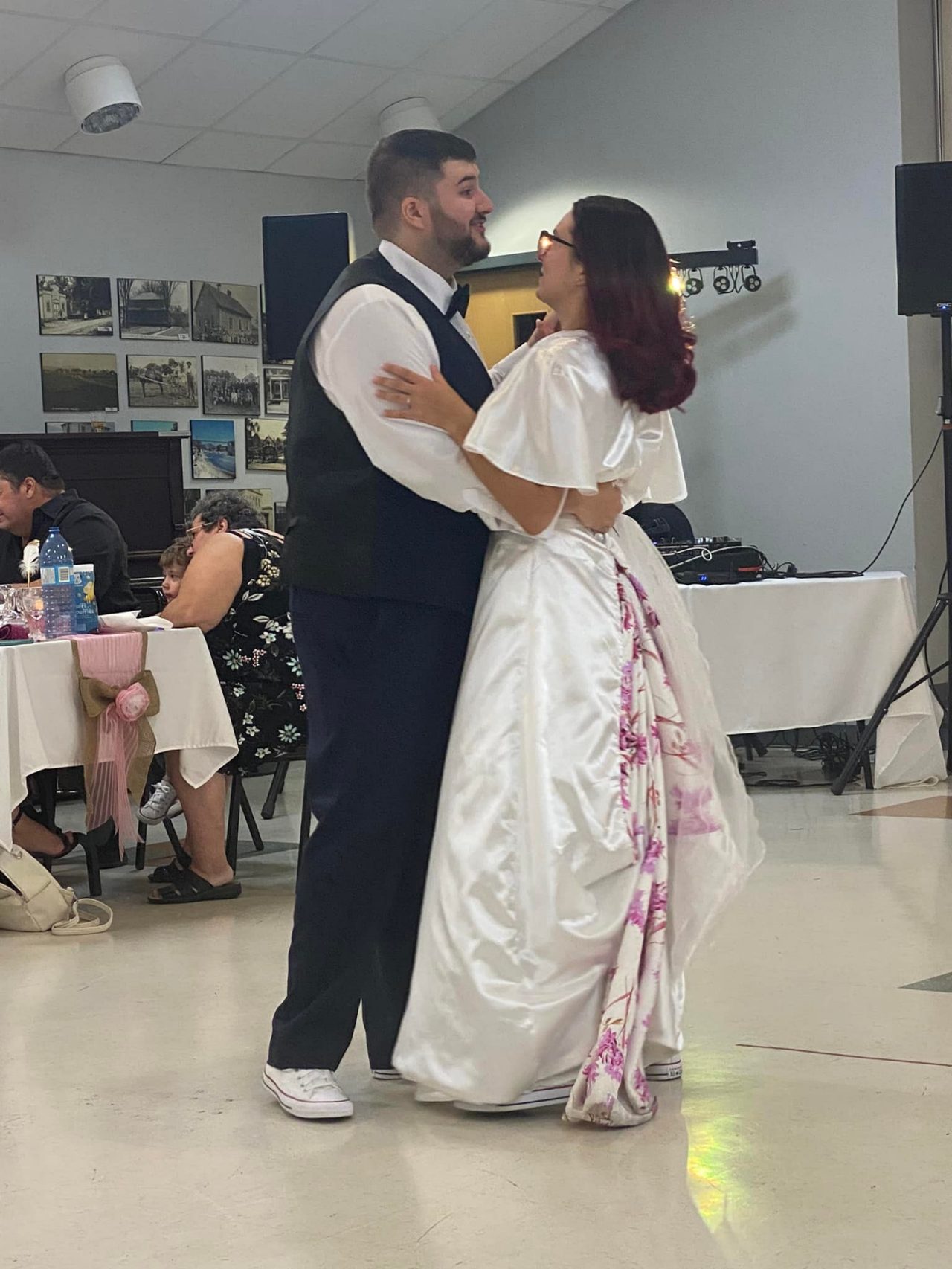 Denis Coderre partage de magnifiques photos du mariage de son fils