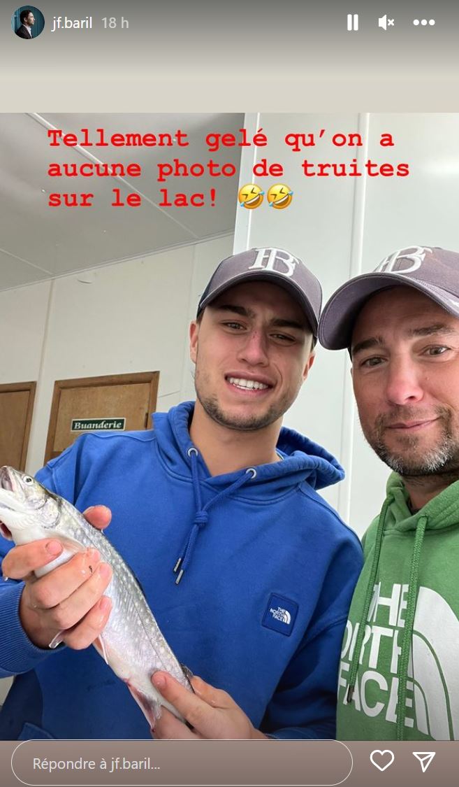 Drinks à la main, Jean-François Baril et sa famille posent dans la ...