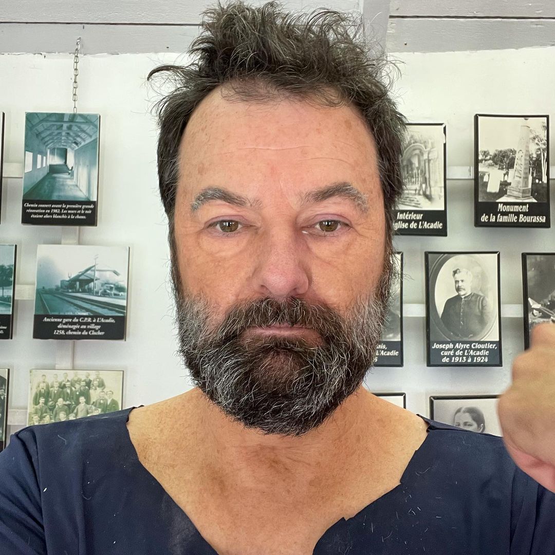 Jeff Boudreault subit une métamorphose pour un film et il est ...